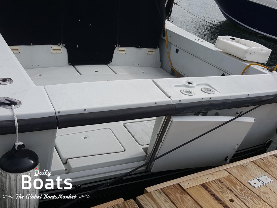 1990 Rampage 28 Sportsman for sale. View price, photos and Buy 1990 ...