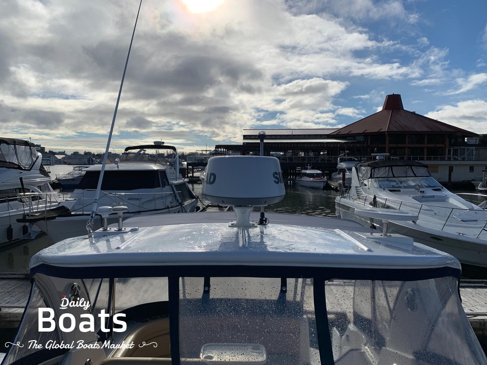 2011 Rinker 340 Express Cruiser for sale. View price, photos and Buy ...