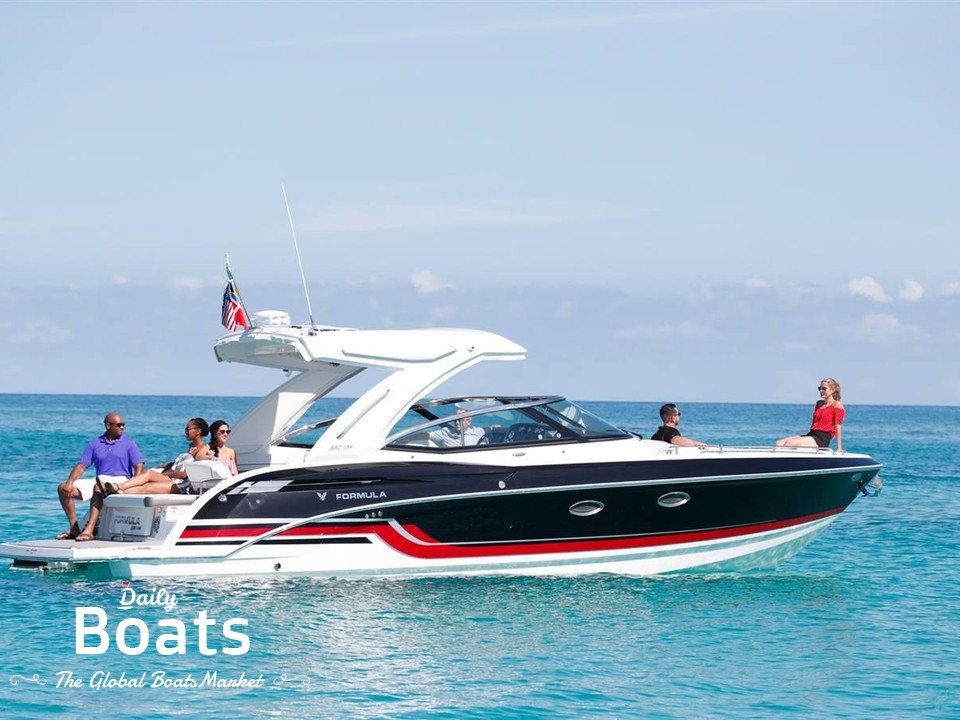 2022 Formula 330 Crossover Bowrider for sale. View price, photos and ...