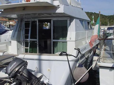 1989 Mochi 40 Europa for sale. View price, photos and Buy 1989 Mochi 40 ...