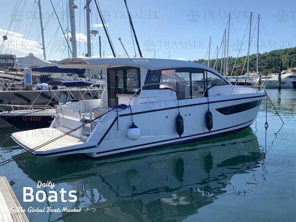 2019 Sealine C335 for sale. View price, photos and Buy 2019 Sealine ...