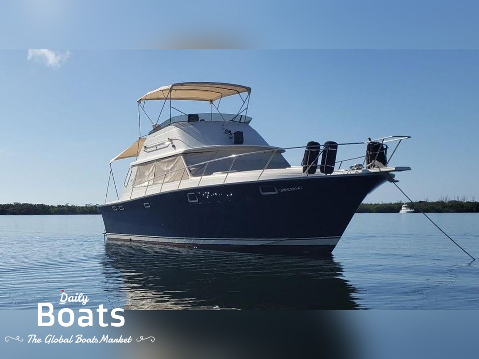 1987 Silverton 37 Convertible for sale. View price, photos and Buy 1987 ...