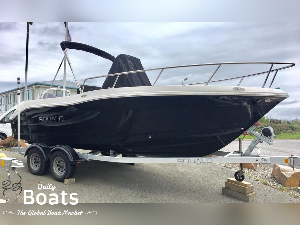 2015 Robalo R200 Center Console for sale. View price, photos and Buy ...