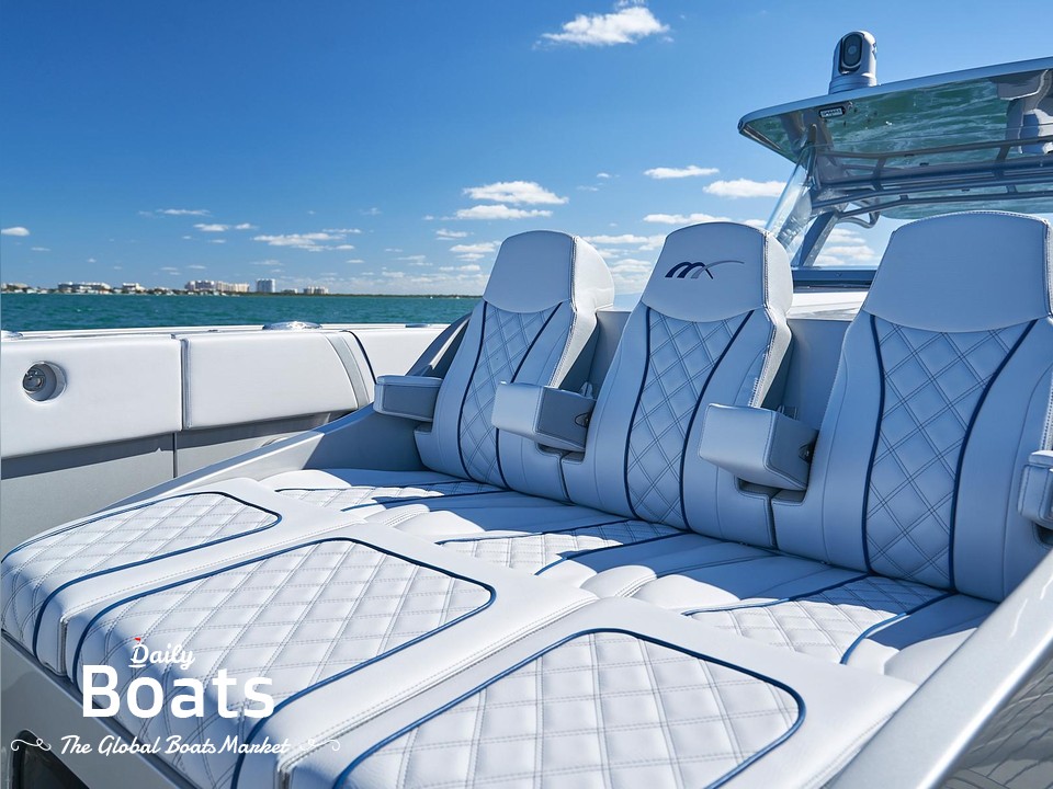 2022 Midnight Express 43' Solstice for sale. View price, photos and Buy ...