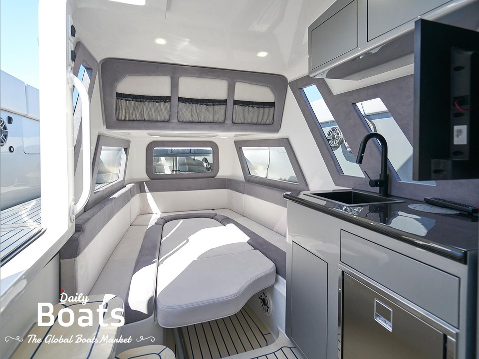 2022 Midnight Express 43' Solstice for sale. View price, photos and Buy ...