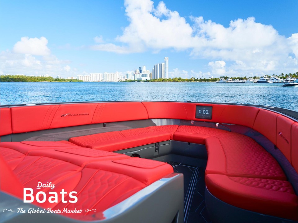 2022 Midnight Express 43' Solstice for sale. View price, photos and Buy ...