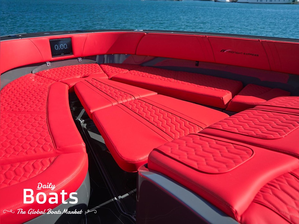 2022 Midnight Express 43' Solstice for sale. View price, photos and Buy ...