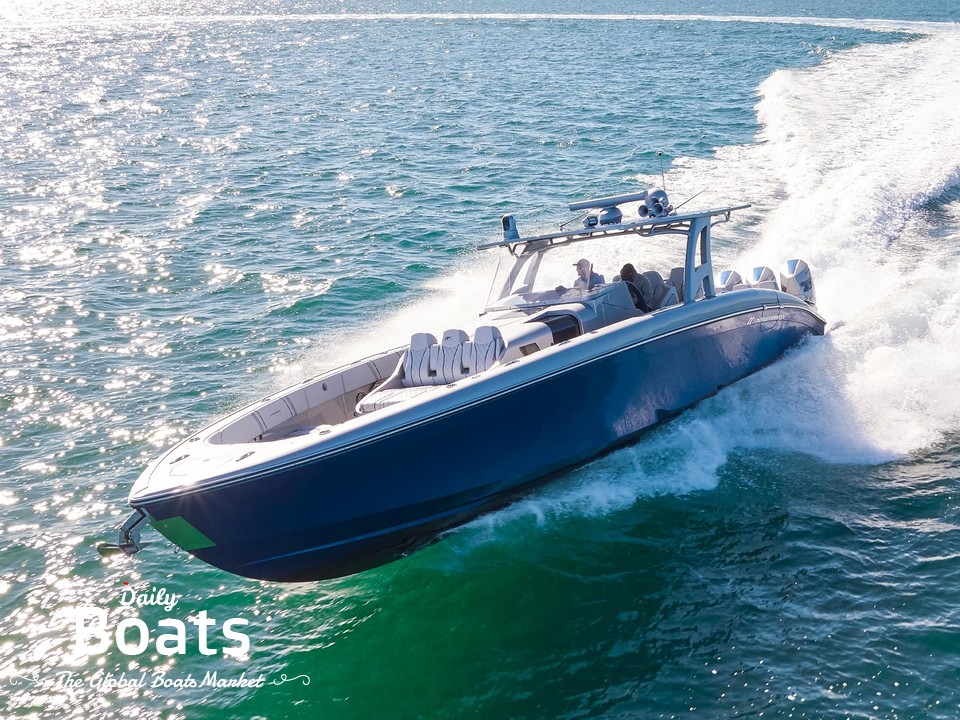 2022 Midnight Express 43' Solstice for sale. View price, photos and Buy ...