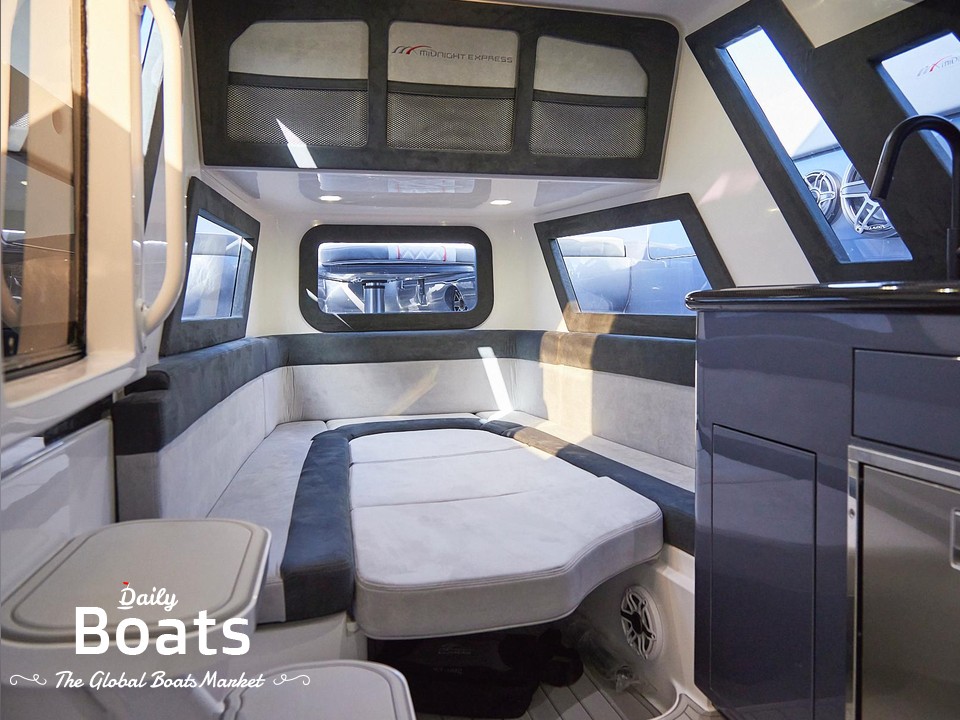 2022 Midnight Express 43' Solstice for sale. View price, photos and Buy ...