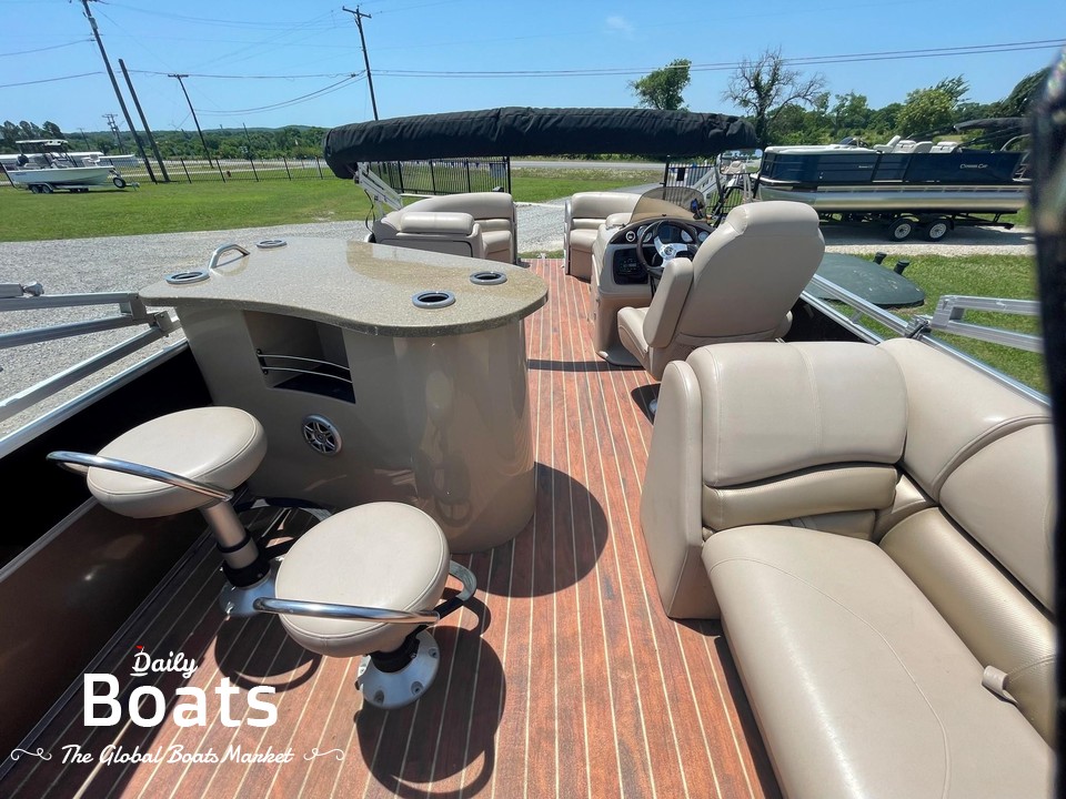 2013 Xcursion X23Rfe for sale. View price, photos and Buy 2013 Xcursion ...