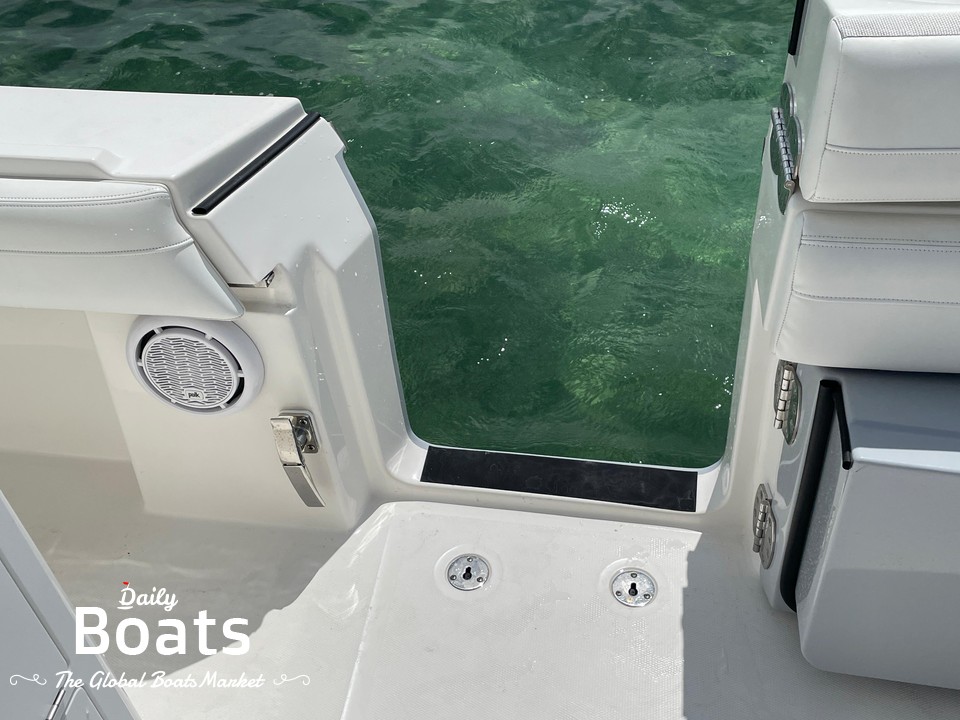 2020 Regulator 34 for sale. View price, photos and Buy 2020 Regulator ...