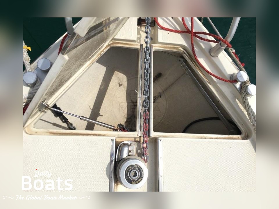 1998 Ferretti Yachts 48 for sale. View price, photos and Buy 1998 ...