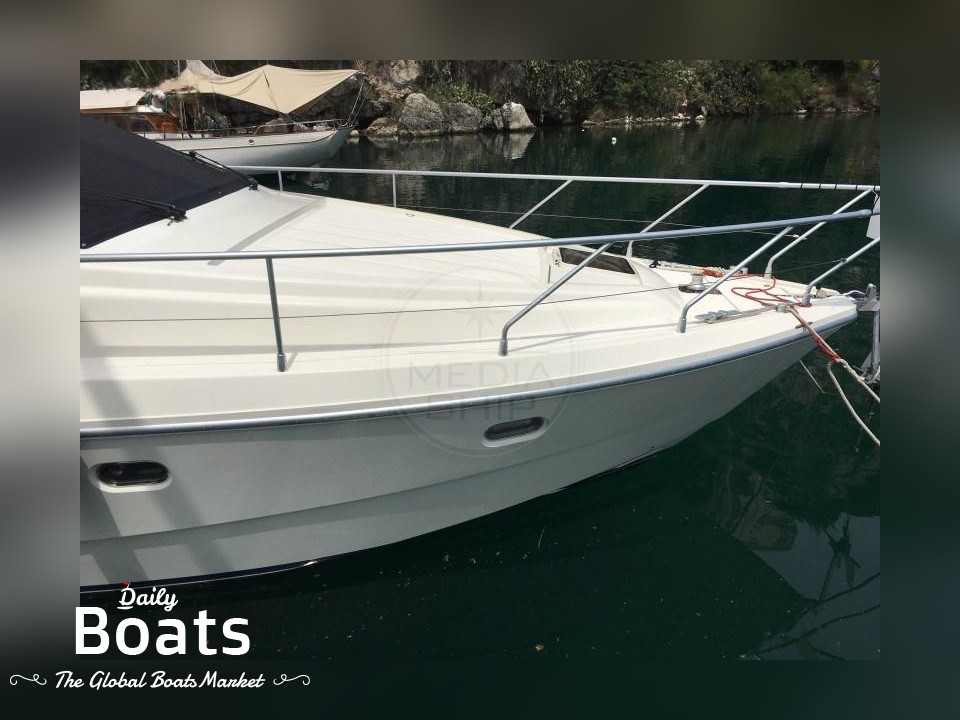 1998 Ferretti Yachts 48 for sale. View price, photos and Buy 1998 ...