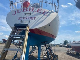 1984 Albin Nova 33 for sale. View price, photos and Buy 1984 Albin Nova ...