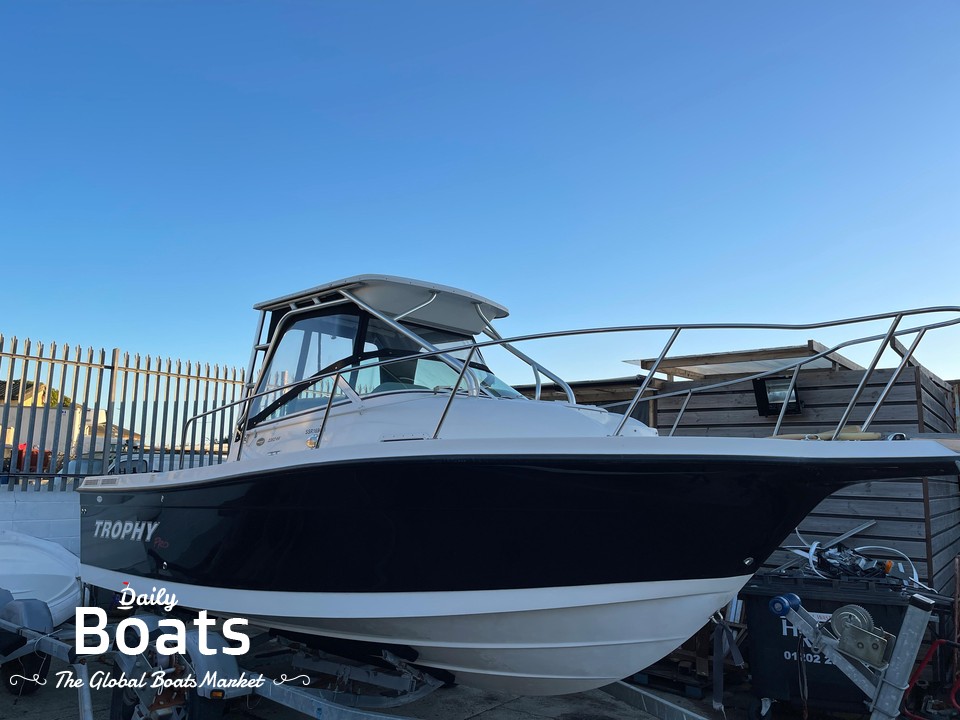 2012 Trophy 2352 Walkaround for sale. View price, photos and Buy 2012 ...