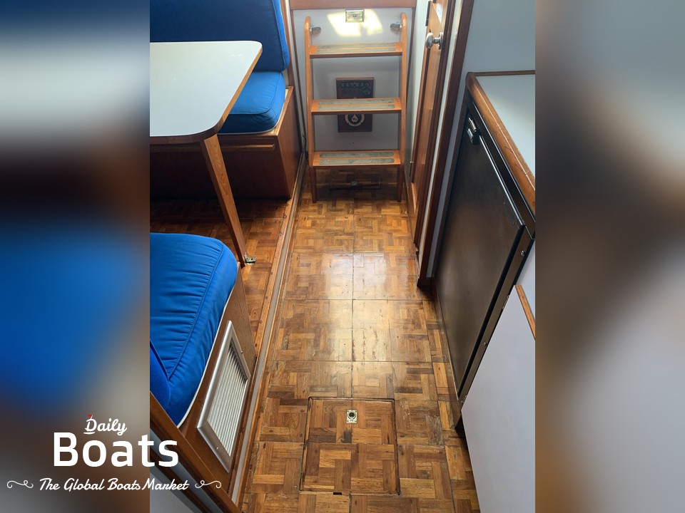 1990 Atlantic Sportfish Express 34 for sale. View price, photos and Buy ...