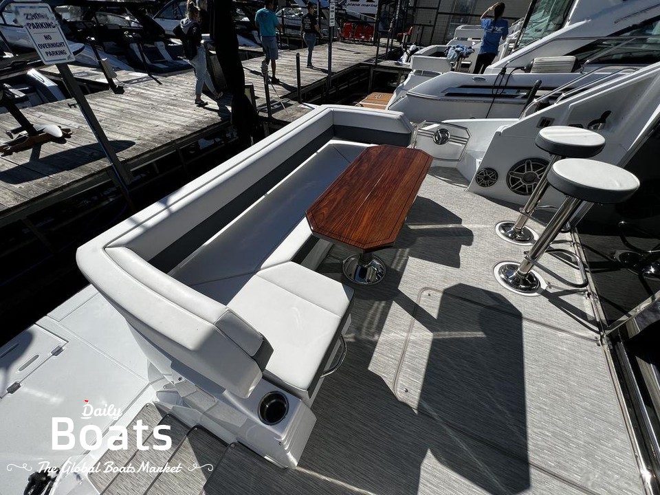 2020 Cruisers Yachts 50 Cantius for sale. View price, photos and Buy ...