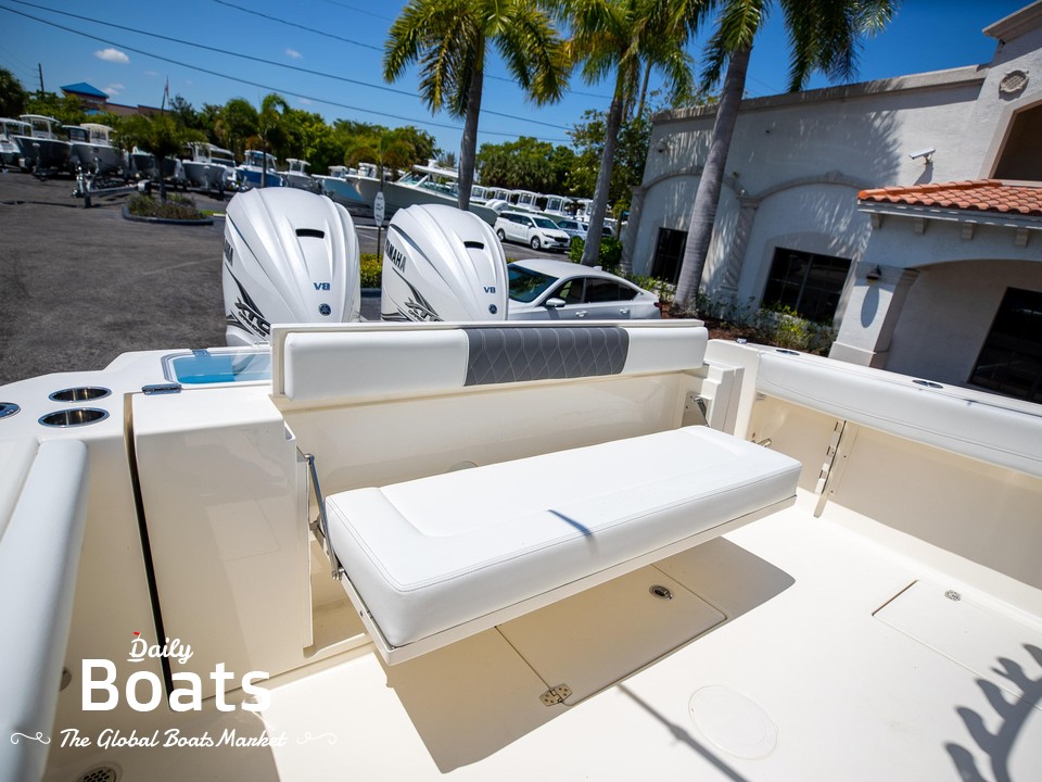 2022 Cobia 320 Cc for sale. View price, photos and Buy 2022 Cobia 320 ...