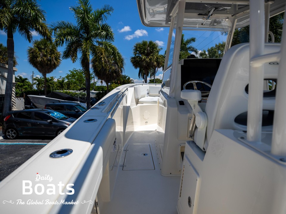 2022 Cobia 320 Cc for sale. View price, photos and Buy 2022 Cobia 320 ...