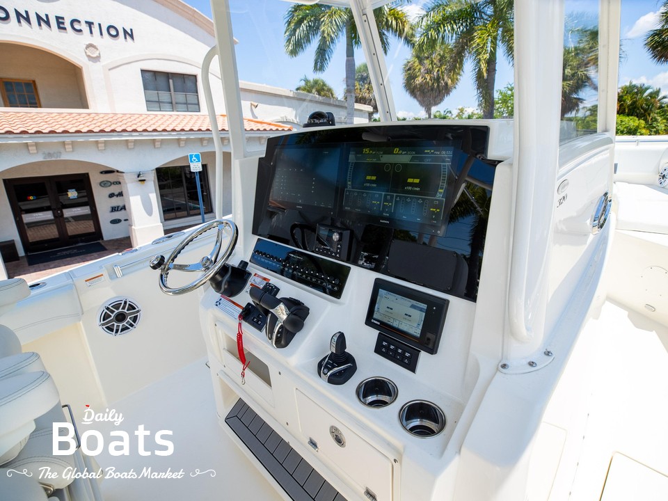2022 Cobia 320 Cc for sale. View price, photos and Buy 2022 Cobia 320 ...