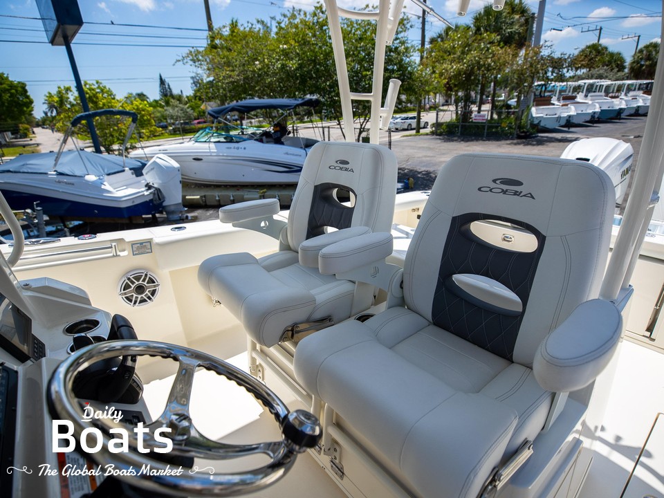 2022 Cobia 320 Cc for sale. View price, photos and Buy 2022 Cobia 320 ...