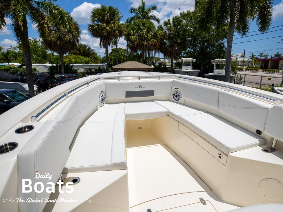 2022 Cobia 320 Cc for sale. View price, photos and Buy 2022 Cobia 320 ...