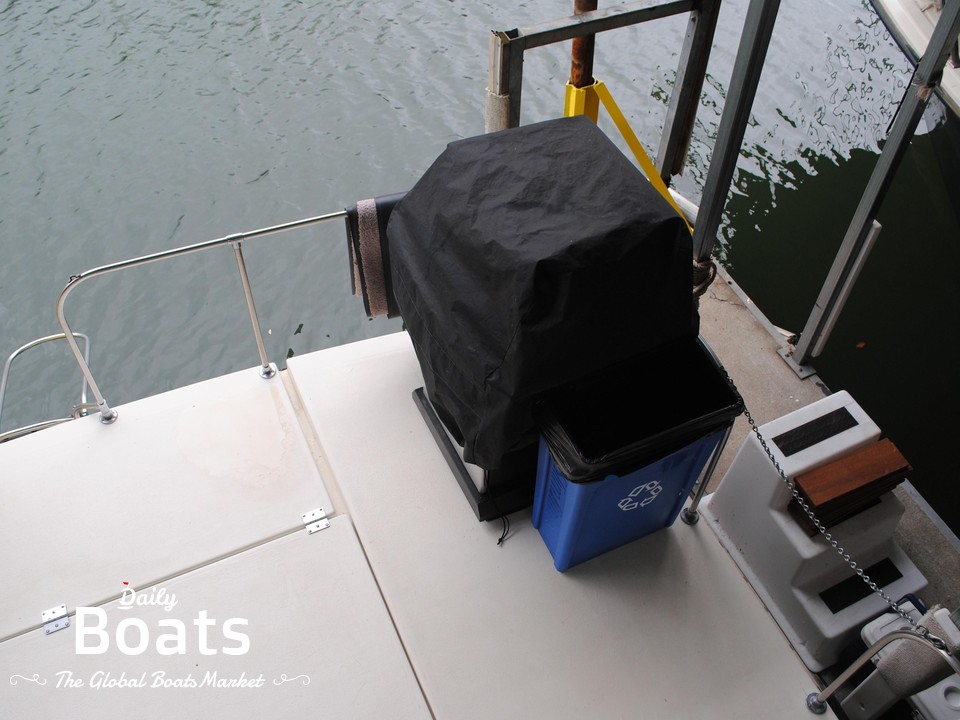 1987 Harbor Master 47 for sale. View price, photos and Buy 1987 Harbor ...