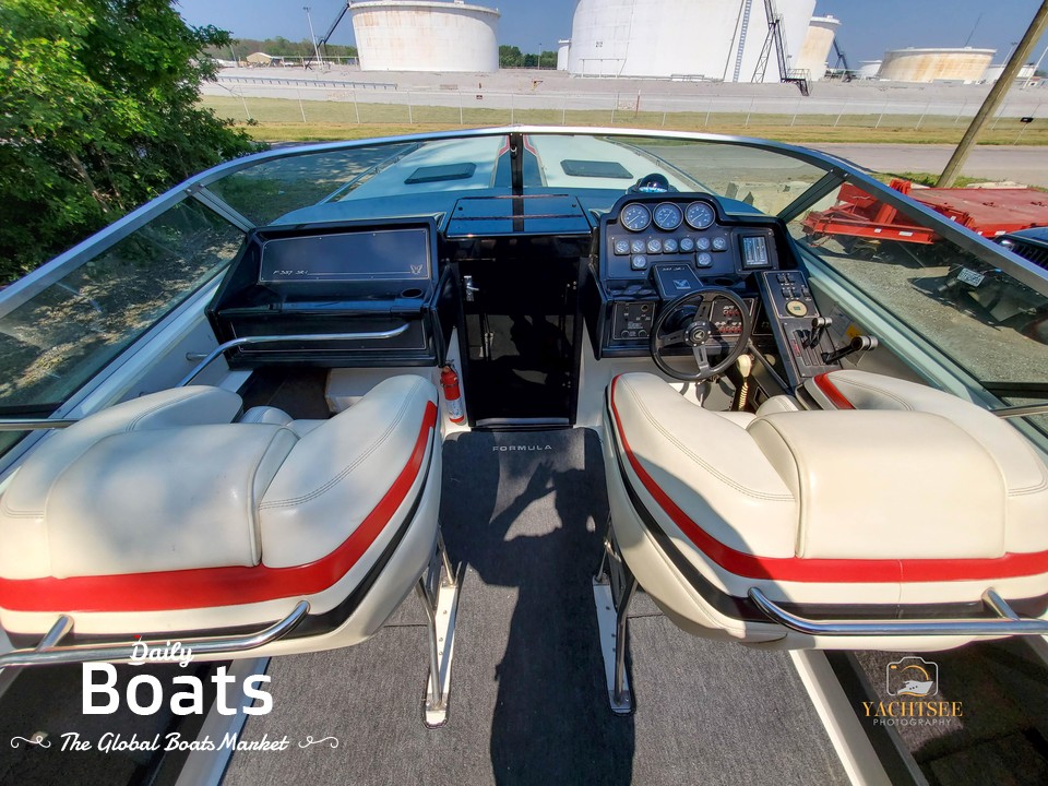 1988 Formula 357 Sr1 for sale. View price, photos and Buy 1988 Formula ...