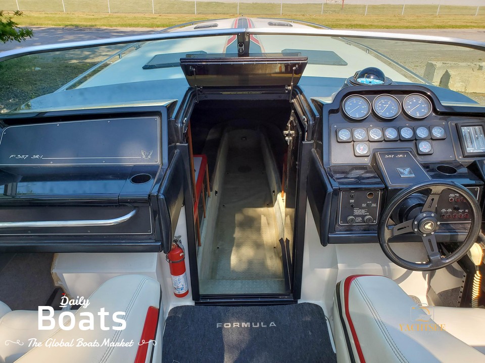 1988 Formula 357 Sr1 for sale. View price, photos and Buy 1988 Formula ...