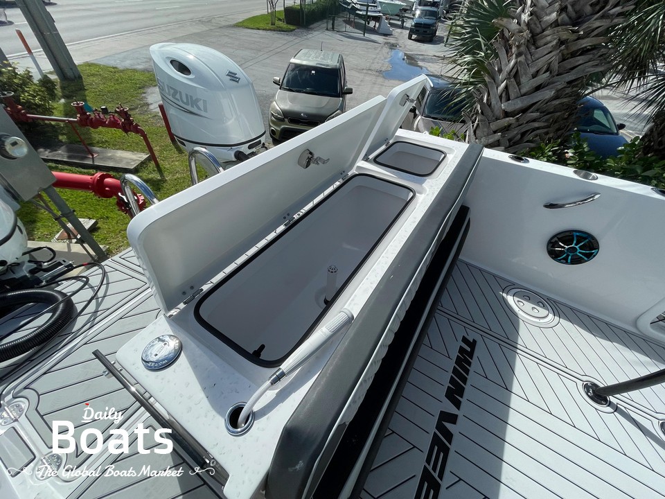 2022 Twin Vee 240 Cc for sale. View price, photos and Buy 2022 Twin Vee ...