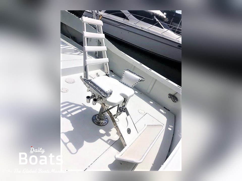 Hatteras 32 Express for sale. View price, photos and Buy Hatteras 32 ...