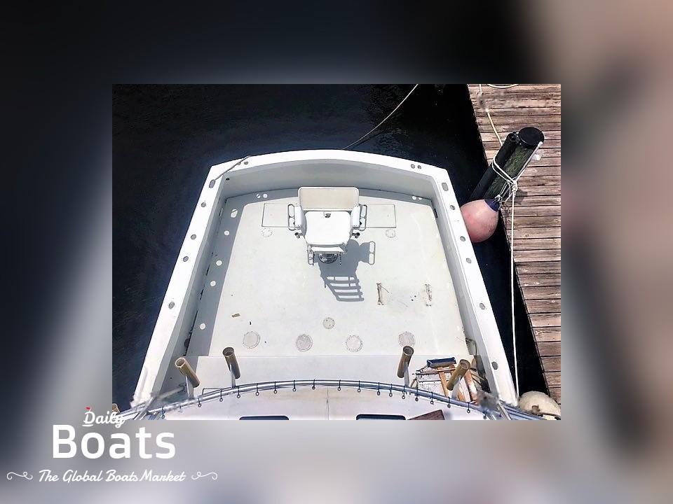 Hatteras 32 Express for sale. View price, photos and Buy Hatteras 32 ...