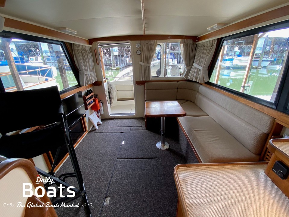 1995 Camano 31 Trawler for sale. View price, photos and Buy 1995 Camano ...