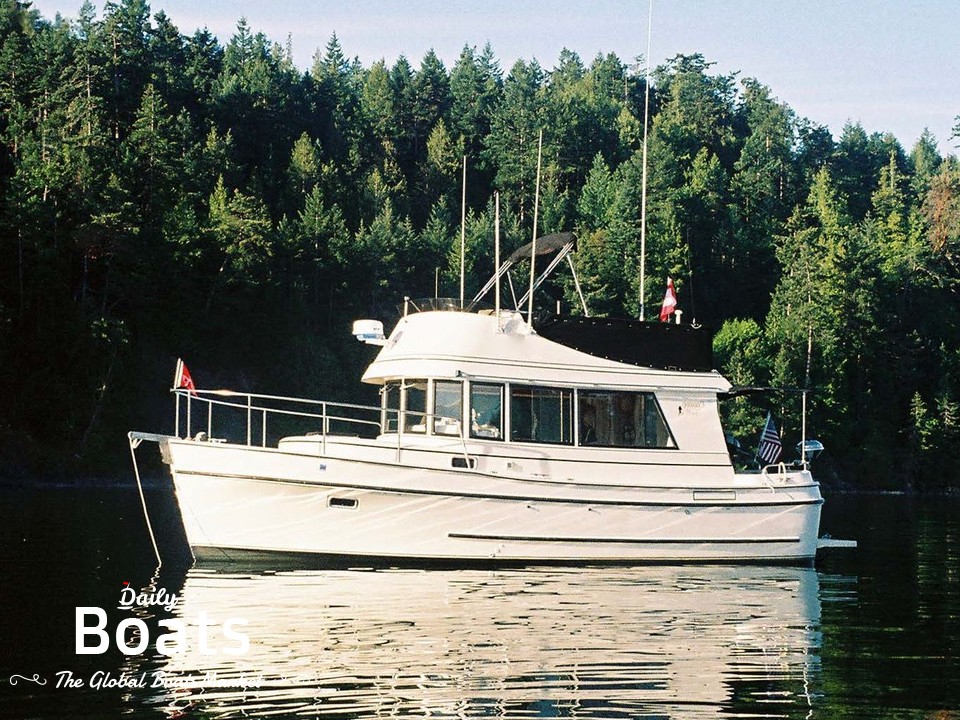 1995 Camano 31 Trawler for sale. View price, photos and Buy 1995 Camano ...