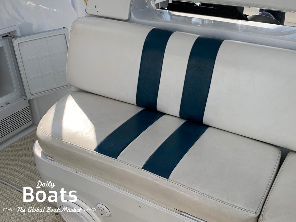 2002 Intrepid 37 Cuddy на продажу. Посмотреть цену, фотографии и Купить ...