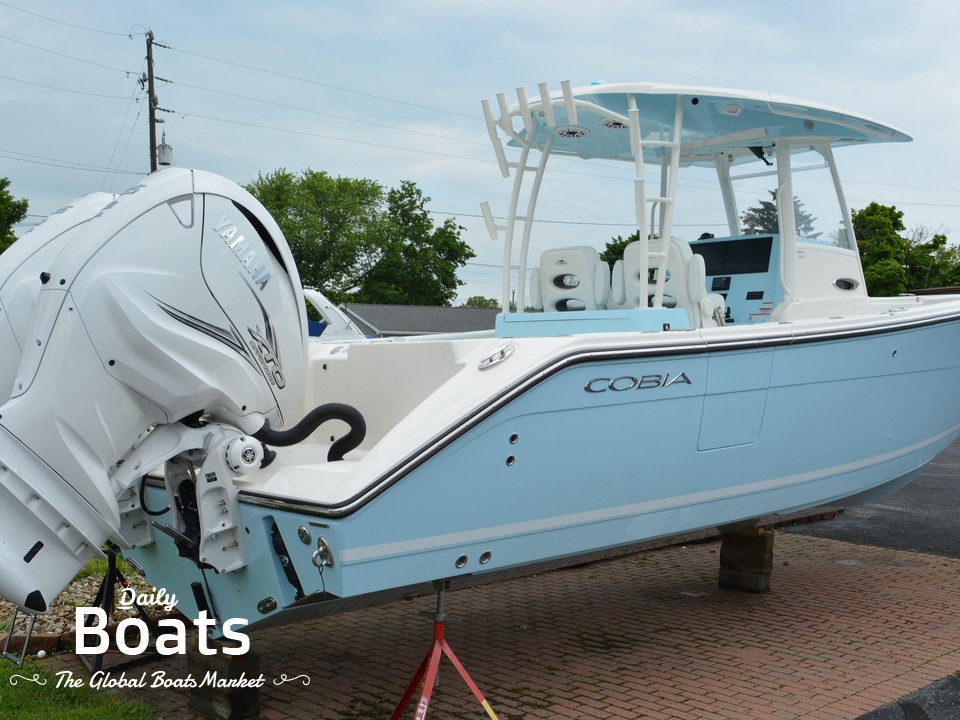 Cobia 320 Center Console for sale. View price, photos and Buy Cobia 320 ...