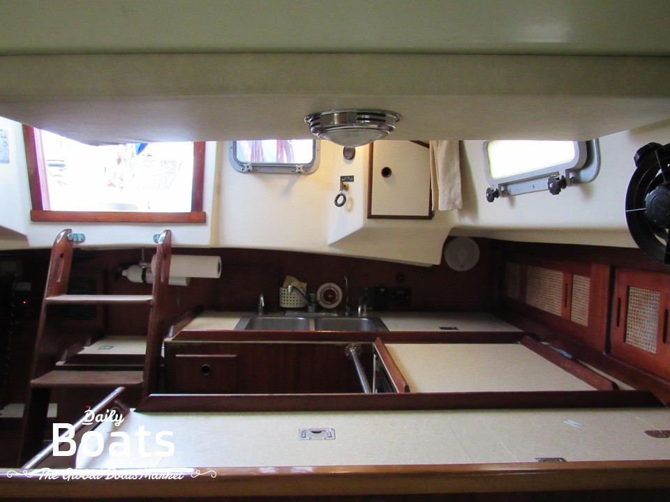 1982 Pearson 367 for sale. View price, photos and Buy 1982 Pearson 367 ...