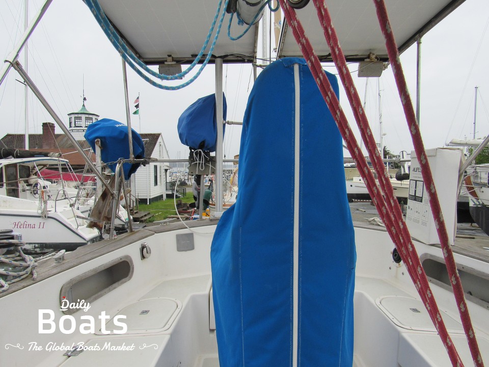 1982 Pearson 367 for sale. View price, photos and Buy 1982 Pearson 367 ...