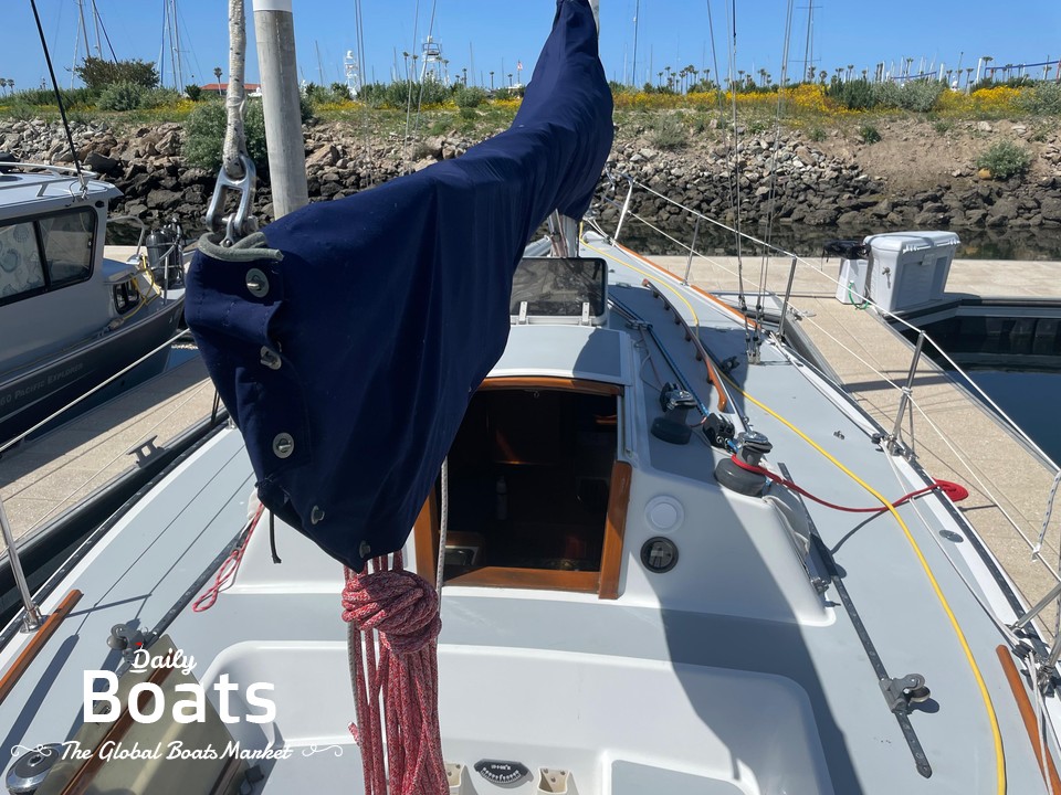 1986 J Boats J35 for sale. View price, photos and Buy 1986 J Boats J35 ...