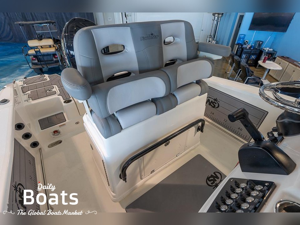 2022 NauticStar 251 Hybrid for sale. View price, photos and Buy 2022 ...