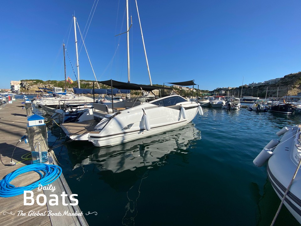 2021 Fairline F/Line 33 for sale. View price, photos and Buy 2021 ...