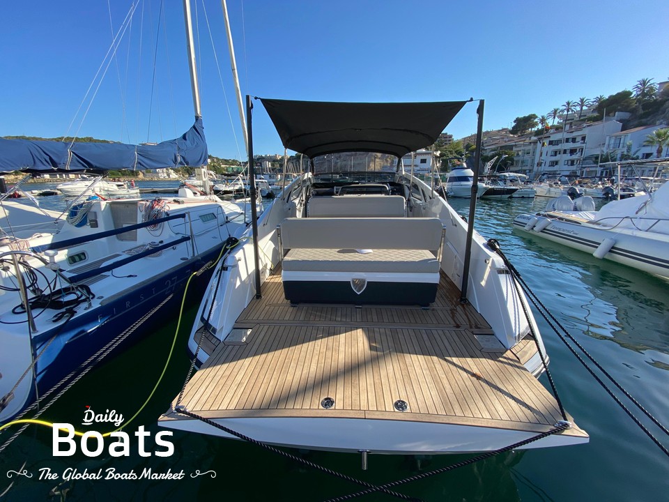 2021 Fairline F/Line 33 for sale. View price, photos and Buy 2021 ...