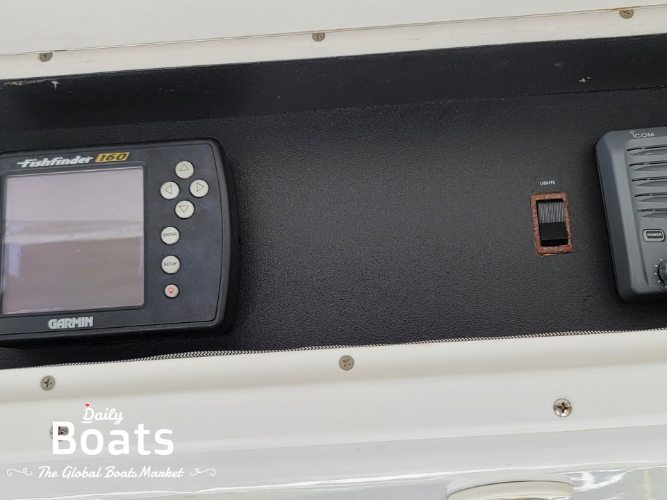 1985 Mako 228 Cuddy for sale. View price, photos and Buy 1985 Mako 228 ...