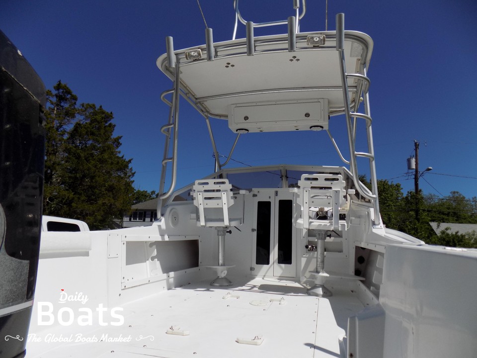 1985 Mako 228 Cuddy for sale. View price, photos and Buy 1985 Mako 228 ...