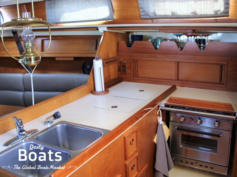 1987 Pearson 36-2 for sale. View price, photos and Buy 1987 Pearson 36-2 #278385