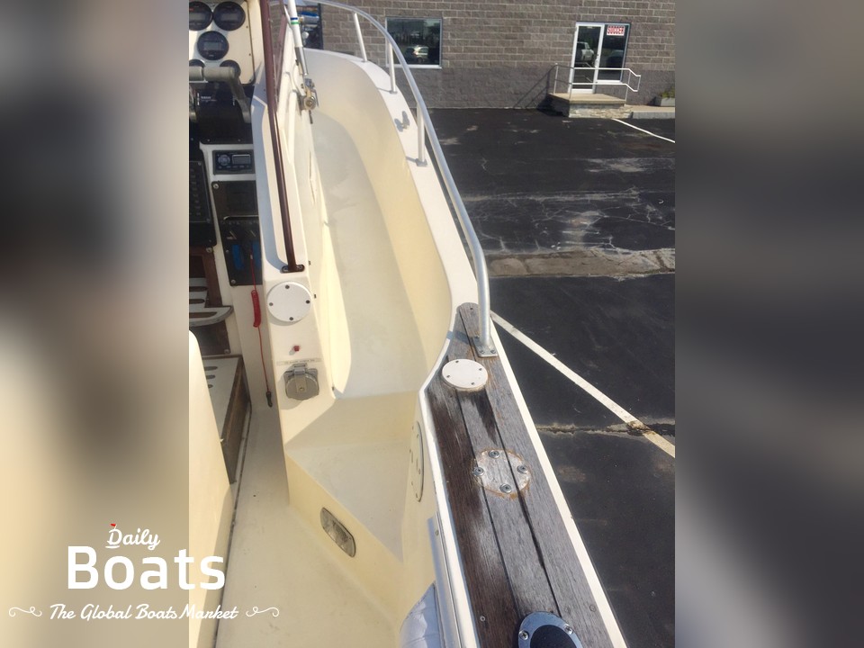 1991 Mako 260 Walkaround for sale. View price, photos and Buy 1991 Mako ...