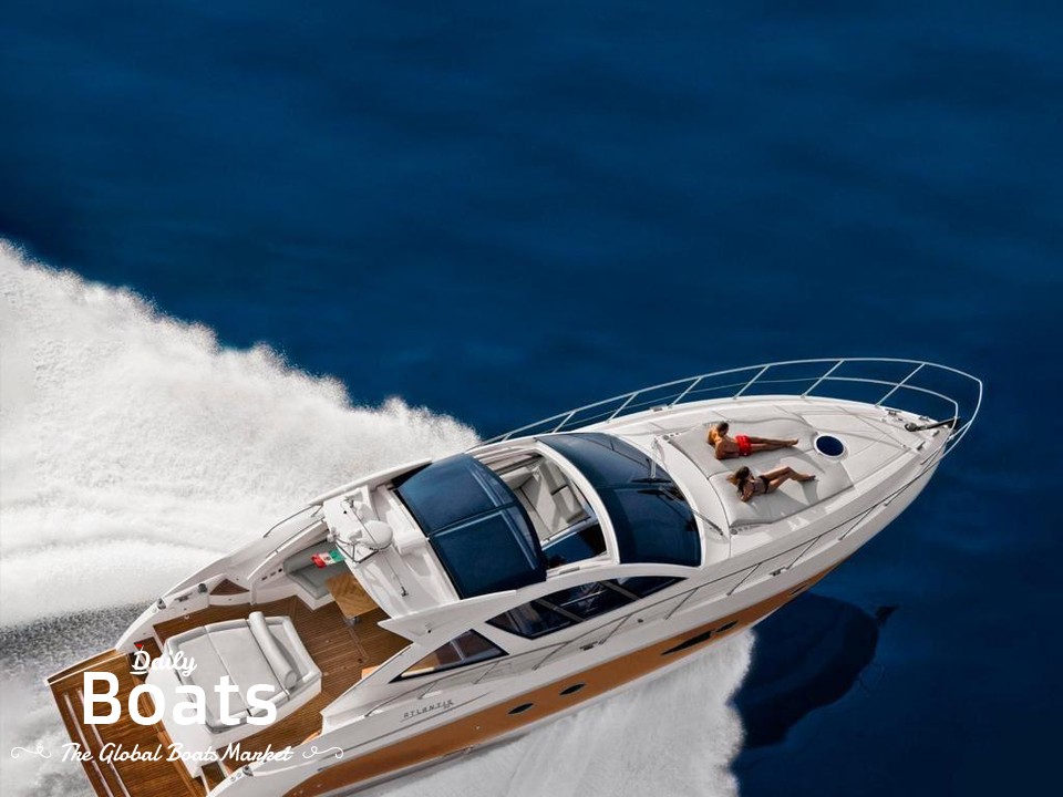 2009 Azimut Atlantis 54 for sale. View price, photos and Buy 2009 ...