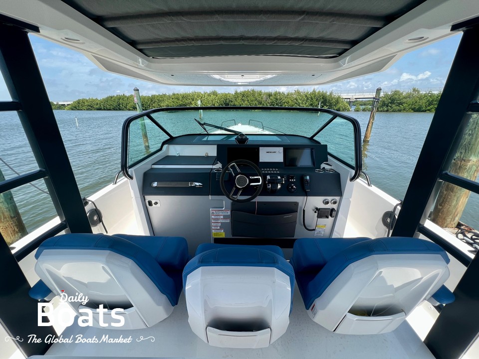 2019 Axopar 37 Sun Top for sale. View price, photos and Buy 2019 Axopar ...