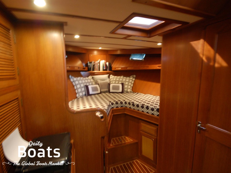 2009 DeFever 50 Cockpit Motor Yacht for sale. View price, photos and ...