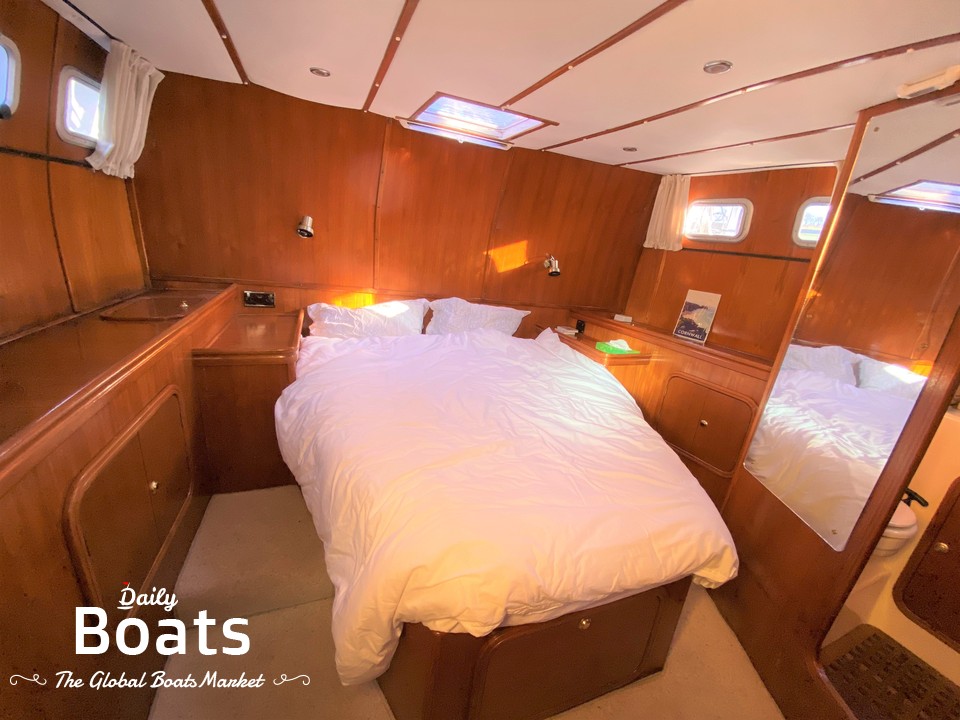 1993 Aquastar Ocean Ranger 38 for sale. View price, photos and Buy 1993 ...